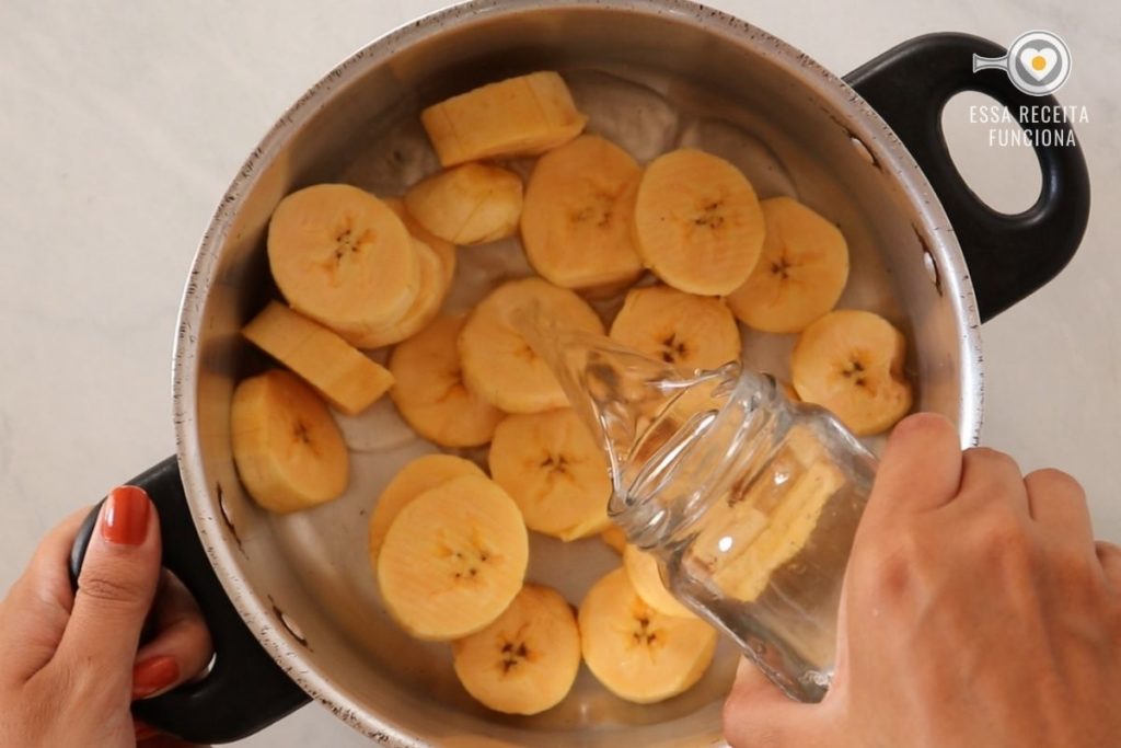 Purê de banana da terra - Essa Receita Funciona