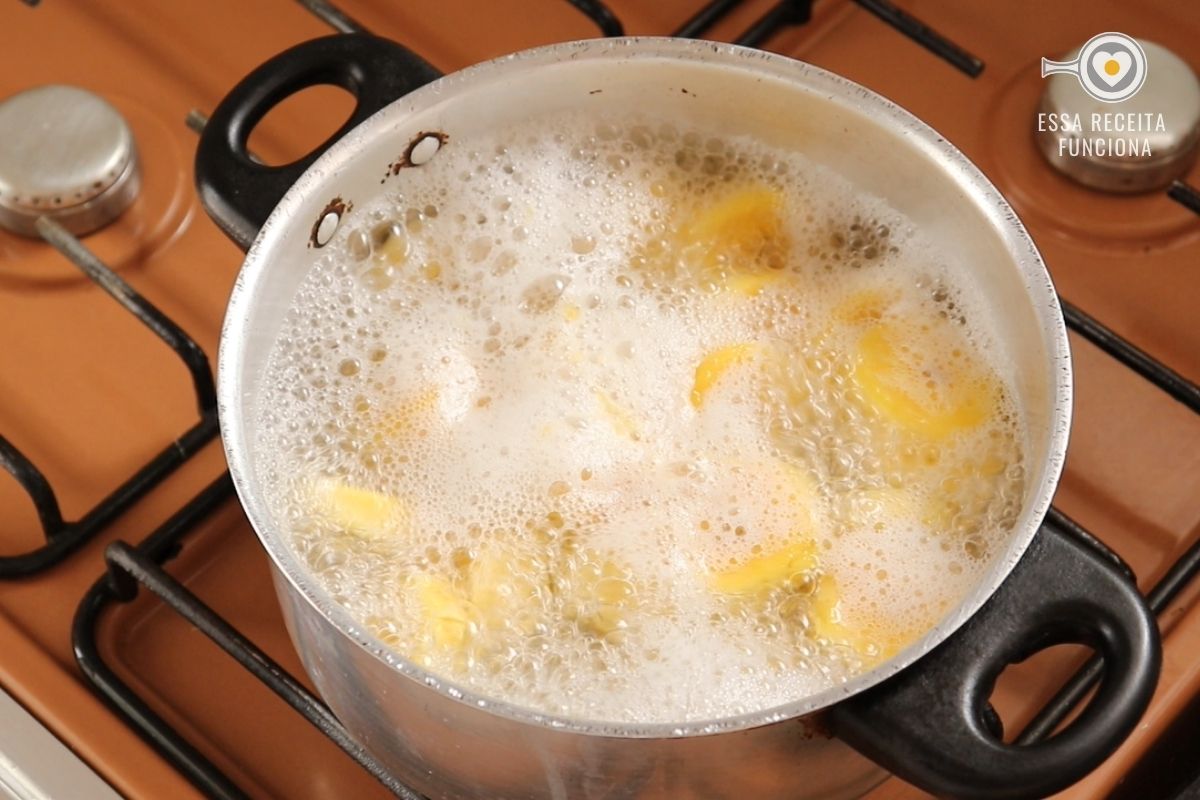 Purê de banana da terra - Essa Receita Funciona